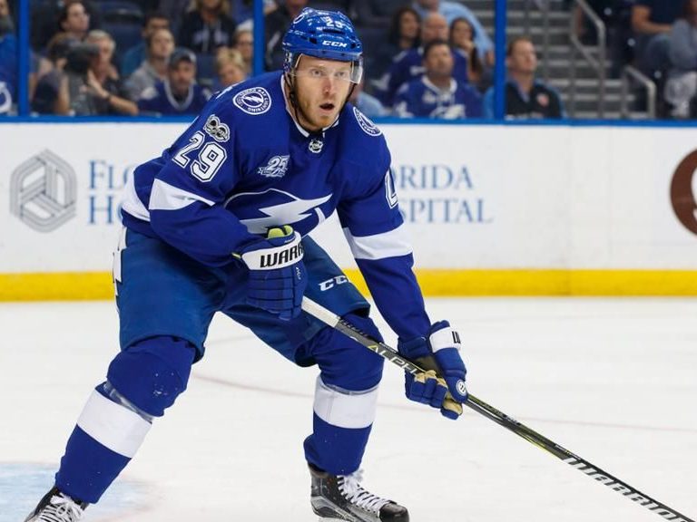 The Rink - BREAKING: Blackhawks Trade Rutta to Lightning