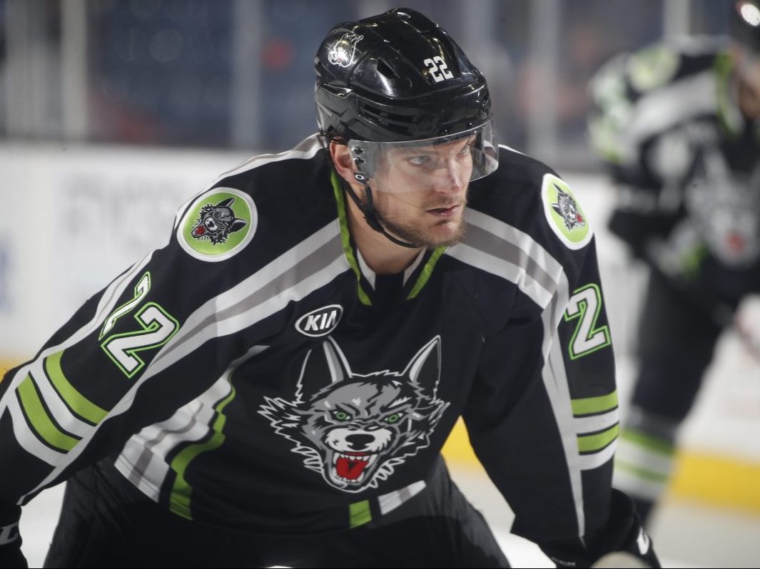 From the Wolves Den: Wolves split weekend, other news for week of Feb ...
