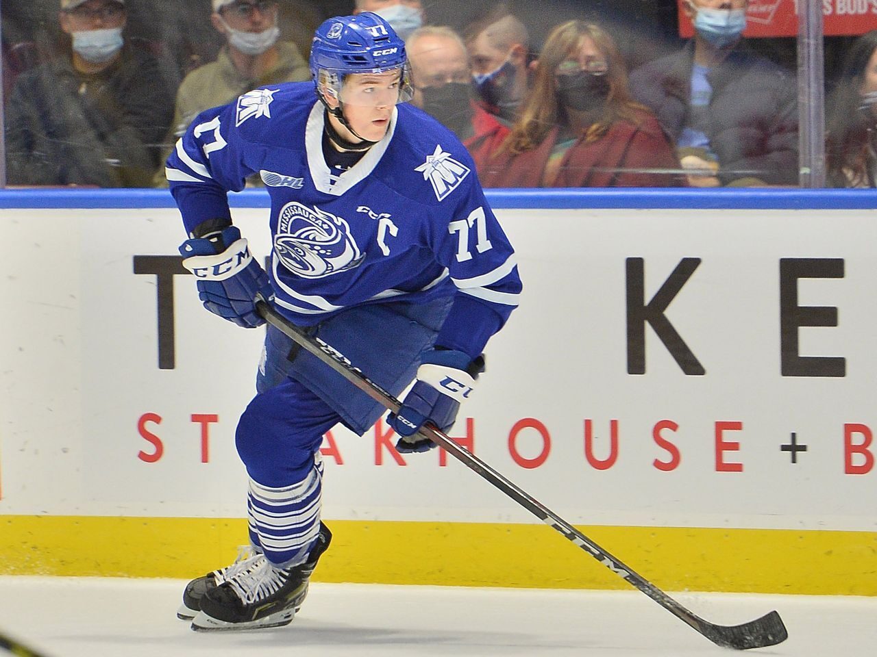 Blackhawks sign Ethan Del Mastro to entry-level contract - The Rink