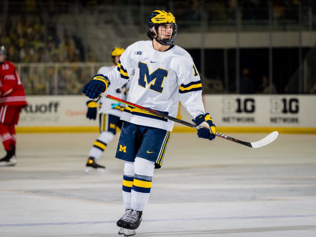 Kraken ink Matthew Beniers to entry-level deal - The Rink