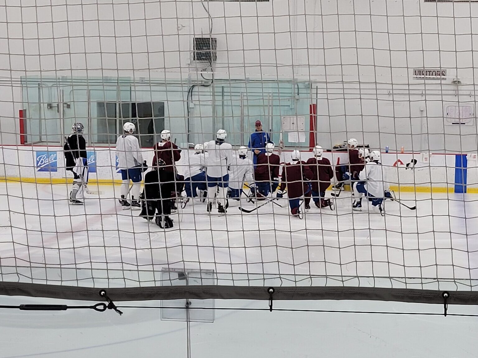 Avalanche players start coming to Denver - The Rink