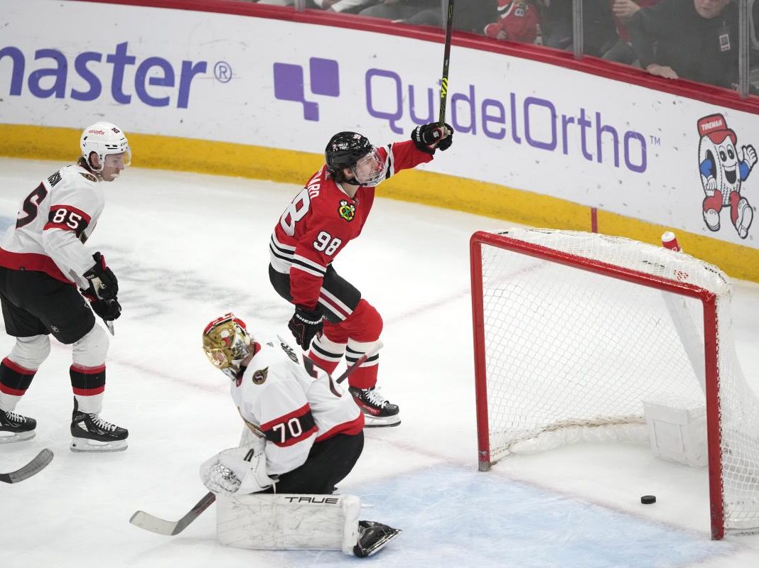 RECAP: Bedard's two-point effort leads Blackhawks past Senators 3–2 ...