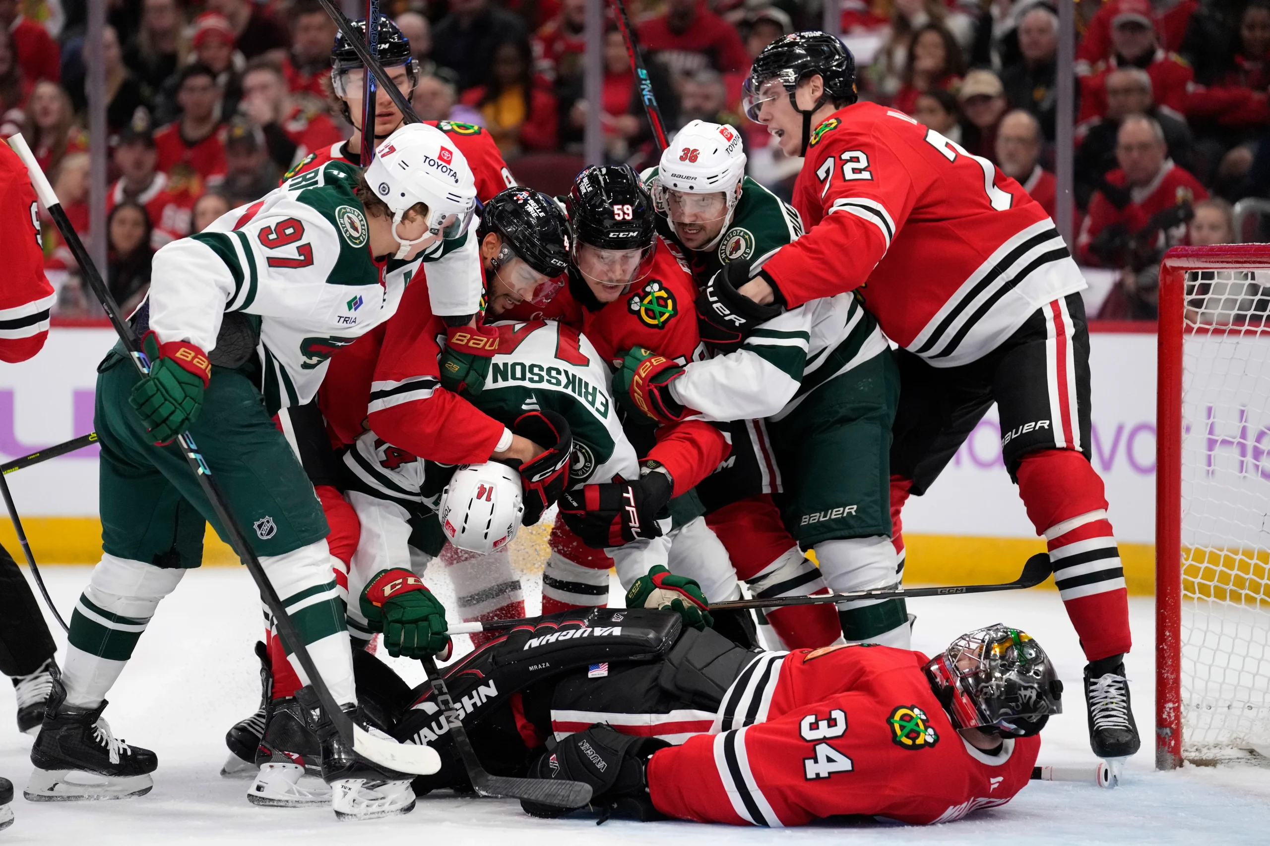 RECAP: Blackhawks beat down by Wild, drop third straight 4–2 - The Rink